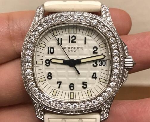 Gyémánt Luxus Patek Replika Philippe Aquanaut 5069G-011
